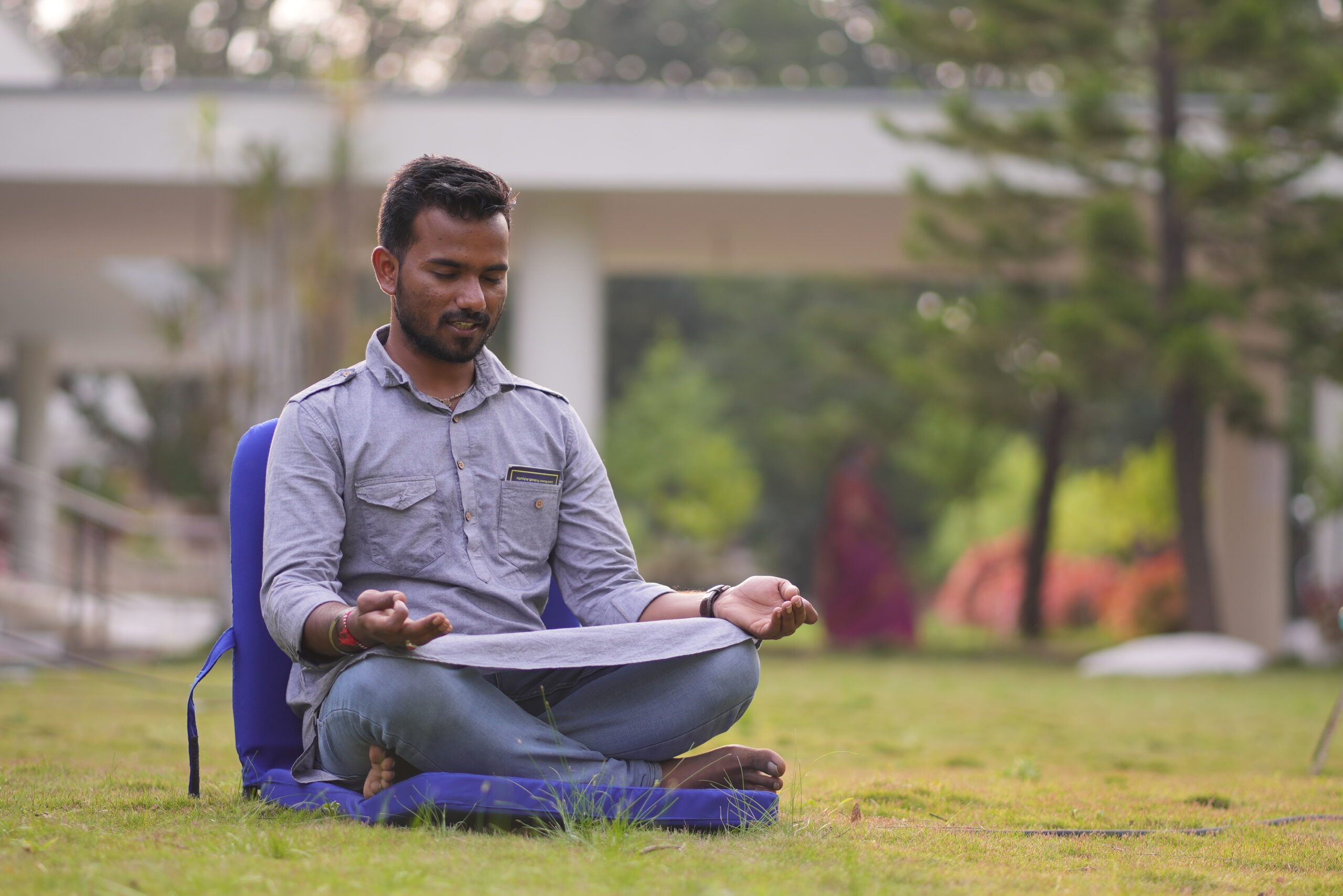 Back support Meditation Chair - Ekathva Org